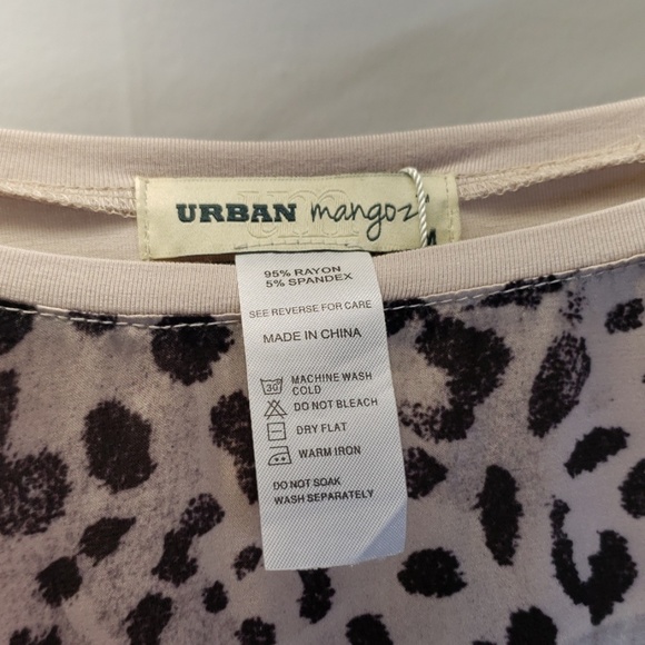 Mango Tangoz | Tops | Urban Mangoz | Poshmark